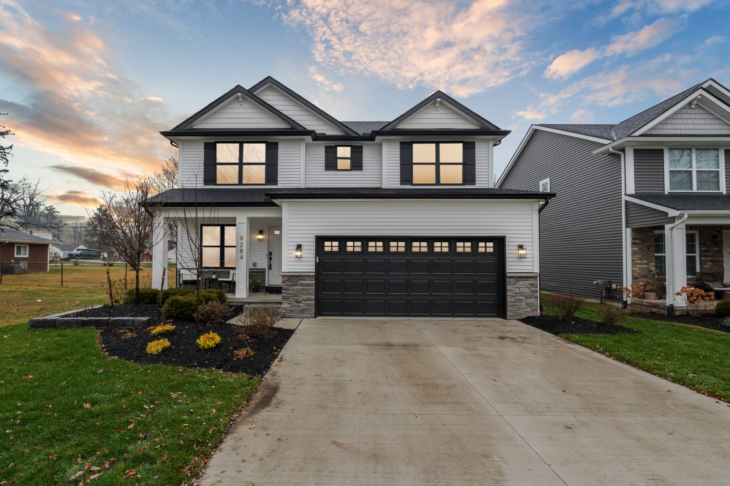 Watch Your Real Estate Photos Glow Up with Twilight Editing! - WindowStill